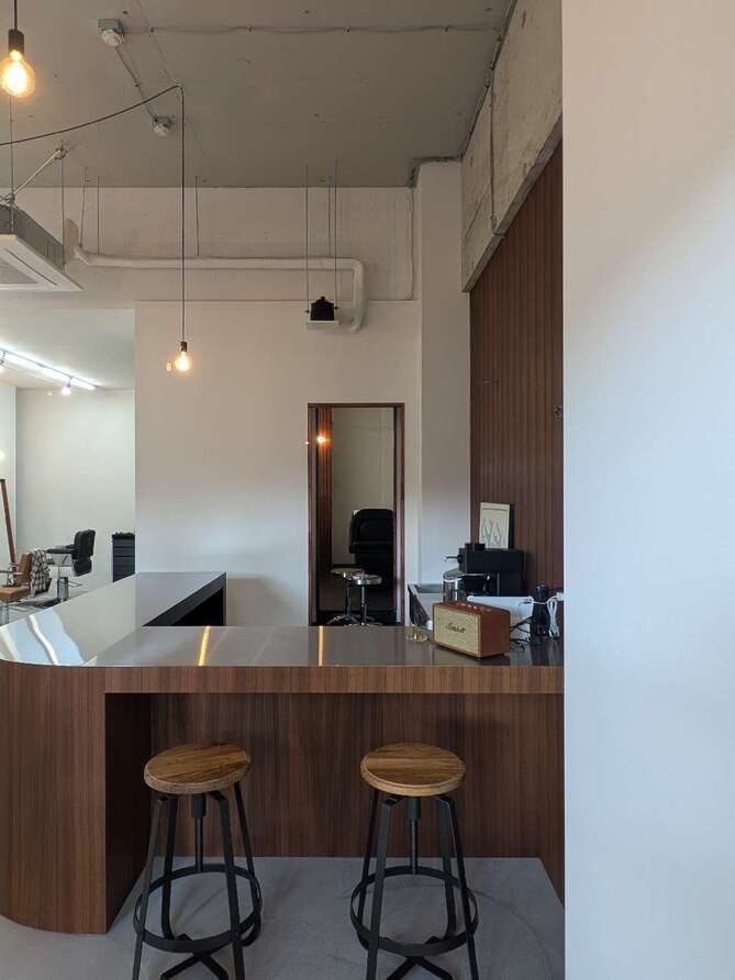 木々 /店舗デザイン by OHESO GARAGE - 神奈川 厚木 海老名 新築 リノベーション 店舗デザイン 設計 施工 の オヘソガレージ